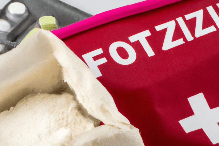 Hemostatic With Molecular Sieves Are Used In First Aid Kit